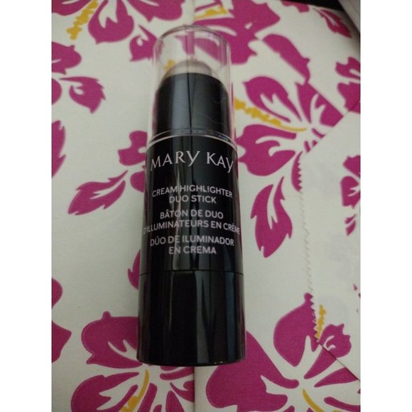 Mary Kay | Makeup | New Mary Kay Cream Highlighter Duo Stick Pearl Gold ...
